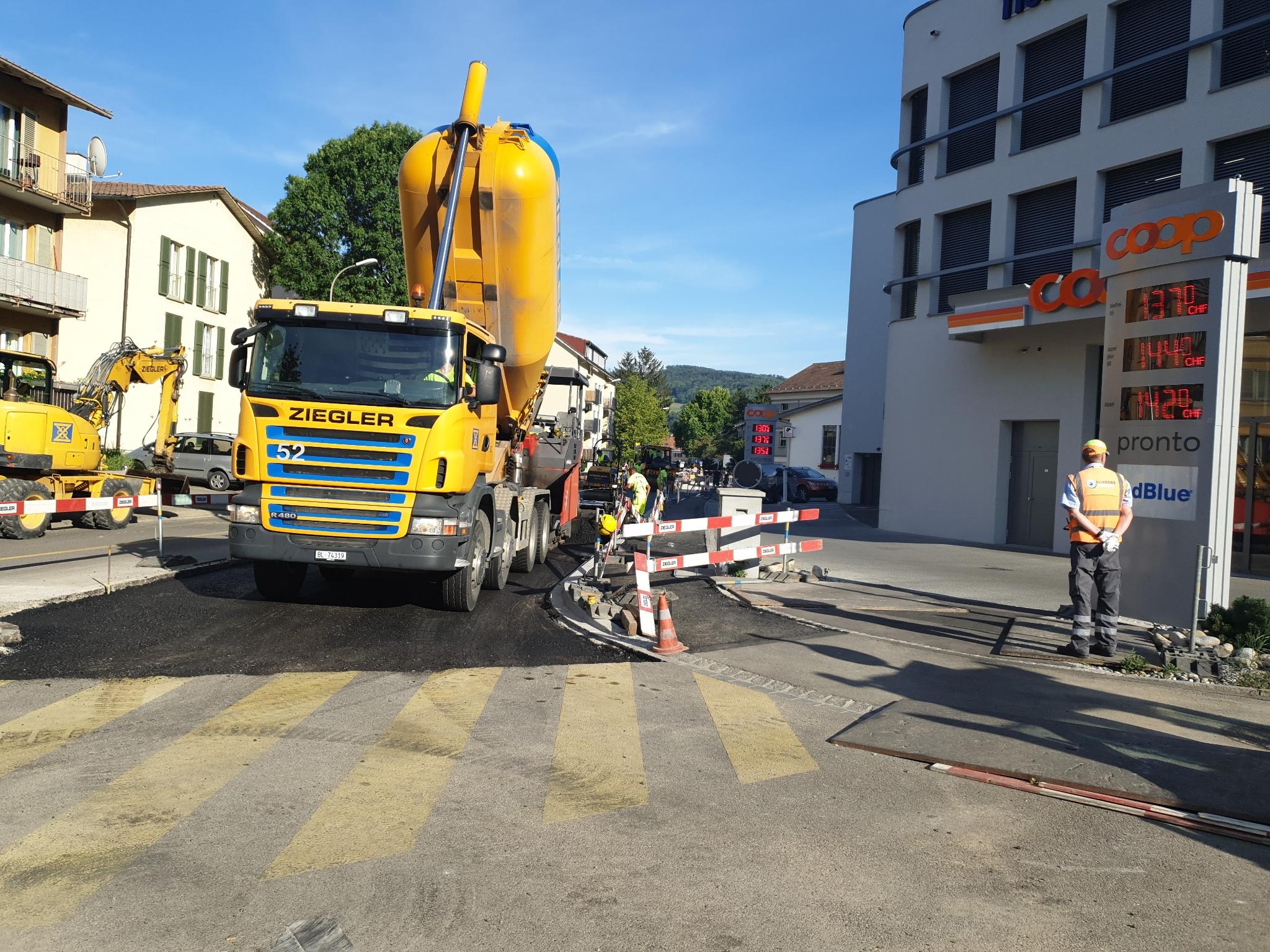 Werkleitungs- & Strassenbau Bottmingerstrasse